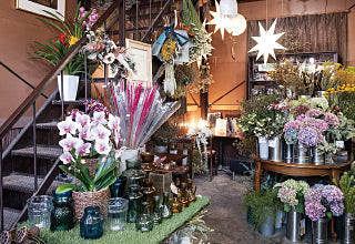 ffHK 花亀 – 農産直売所あぜみち